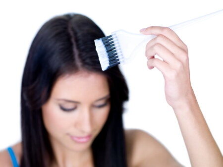 Hajfestés otthon, ha költségkímélően kívánsz változtatni külsődön